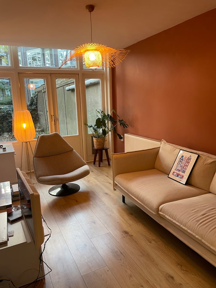 Benedenwoning Met Grote Tuin - Rotterdam