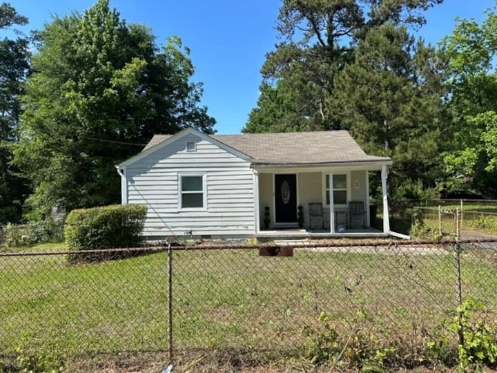 Peaceful 2br Home With Spacious Fenced Yard - Six Flags White Water, Marietta