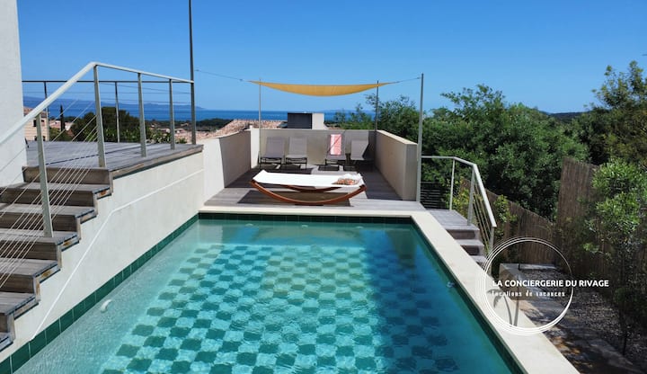 Villa Avec Appartements Indépendants • Piscine - Porquerolles