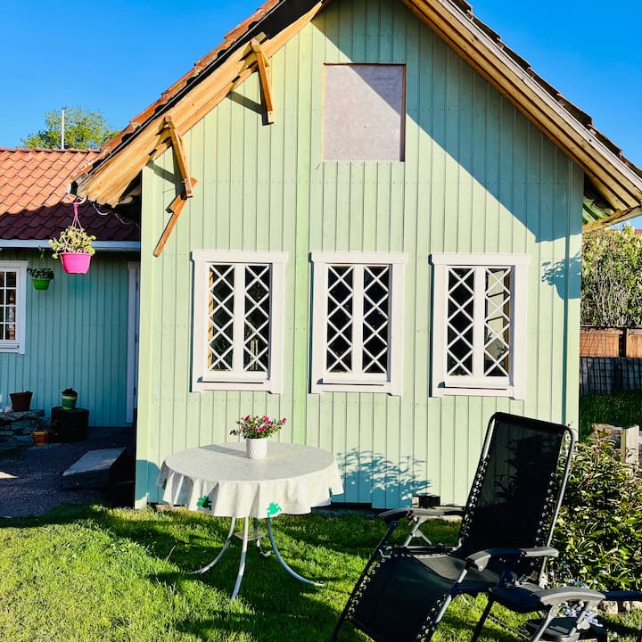 Charmigt Gårdshus I Hjärtat Av Vadstena - Vadstena
