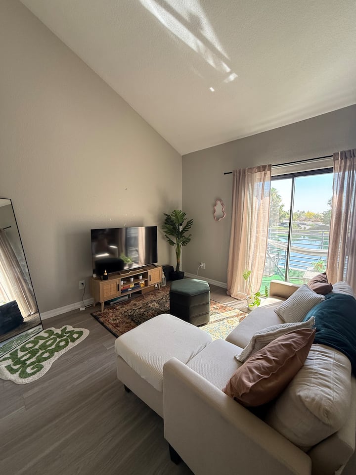 Quiet Lakefront 1br In Chandler - Chandler