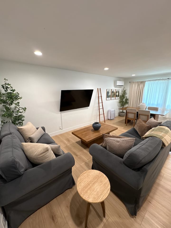 Home In Whittier Near Oc/la/disney - La Mirada, CA