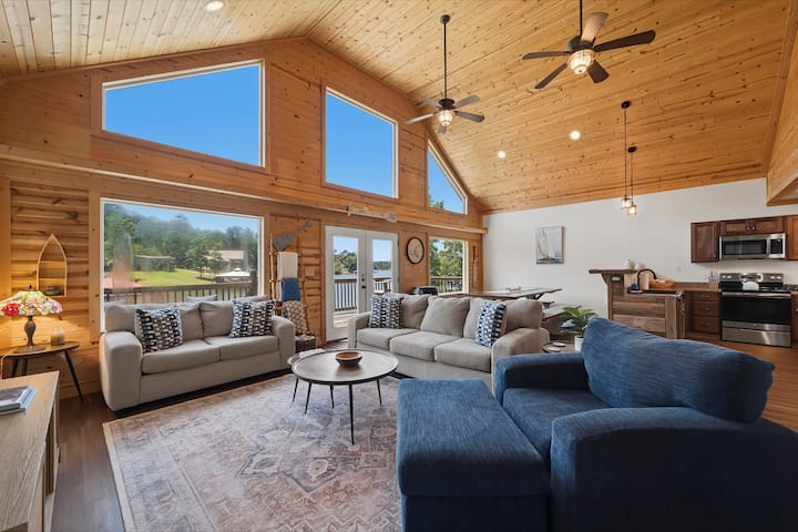 The Lodge On Lake Sinclair - Milledgeville, GA