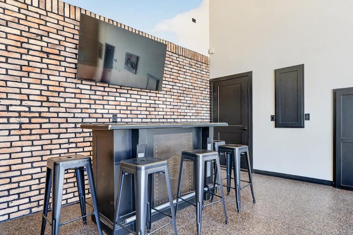 Sturgeon Bay Condo W/ Marina Slip - Sturgeon Bay, WI