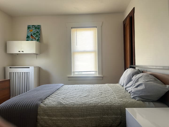Newburgh Room - Newburgh, NY