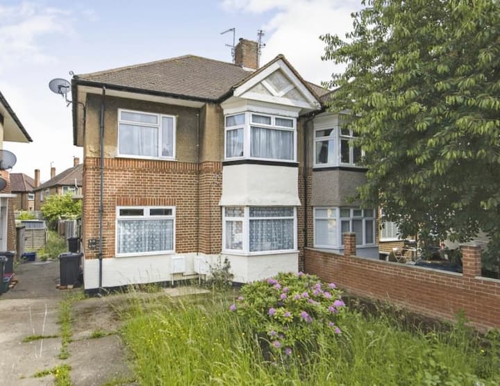 Feltham Home - Hounslow
