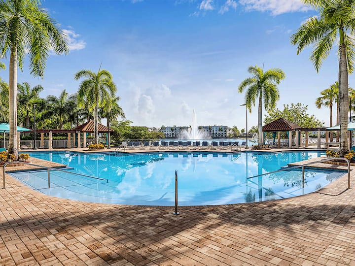 Villas At Doral Resort 2br Villa - Doral, FL