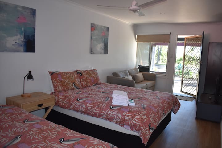 Sunlodge Cabin - Hervey Bay