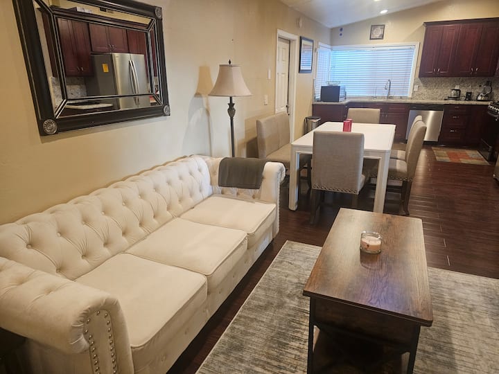 The Urban Retreat A For Tech Pros - Los Gatos, CA