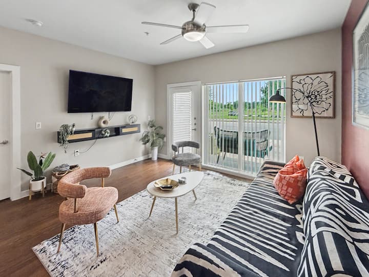 Ground Floor-pool,gym,dog Park,parking Near Austin - Cedar Park, TX