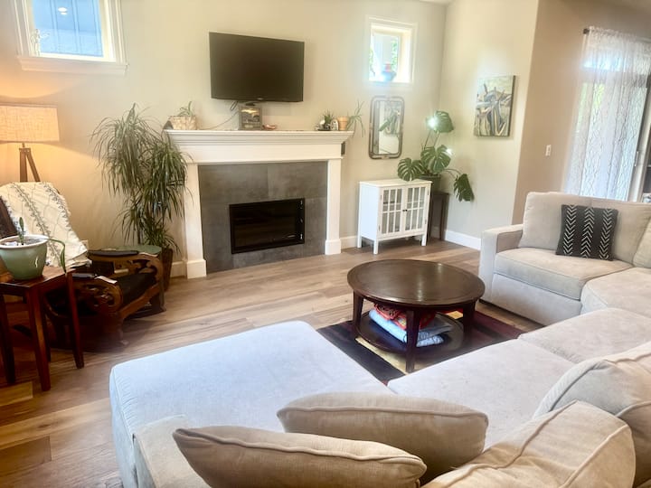Peaceful Bend Family Retreat - 本德
