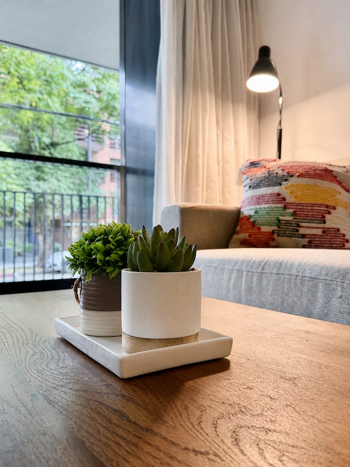 Apartamento En Pocitos - Premium - Garage Opcional - Montevideo