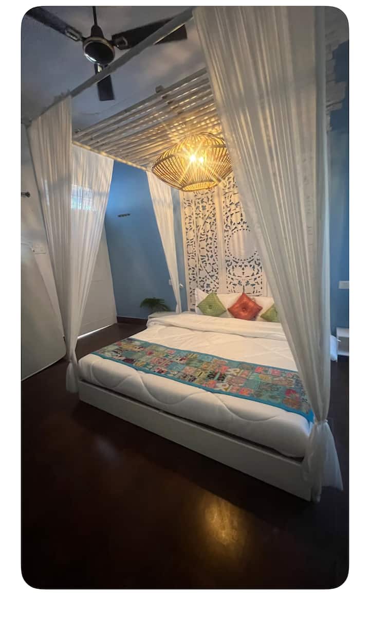 Boho Room Near Ganga River - Rishikesh