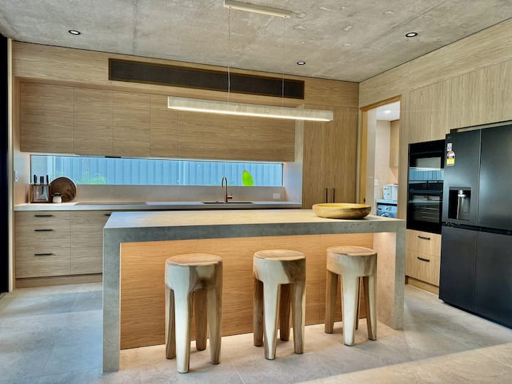 Kaya Nalu | Luxury In The Heart Of Port Douglas! - Port Douglas