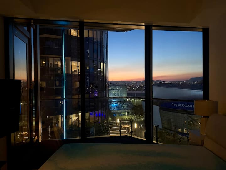 Best Location | 1b1b Hollywood Sign +Balcony - Elysian Park - Los Angeles