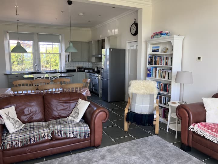 Whitedamhead Farmhouse, Dog Friendly Rural Retreat - Saint Abbs