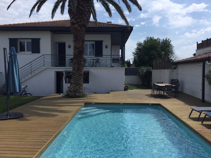 Villa D’exception Avec Piscine Chauffée à Anglet - Anglet