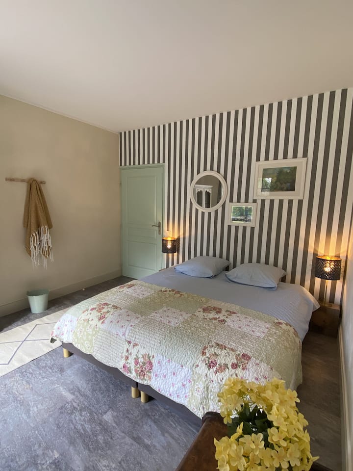 Chambre De Charme Avec Entrée Privée Chambord - Chaumont-sur-Tharonne
