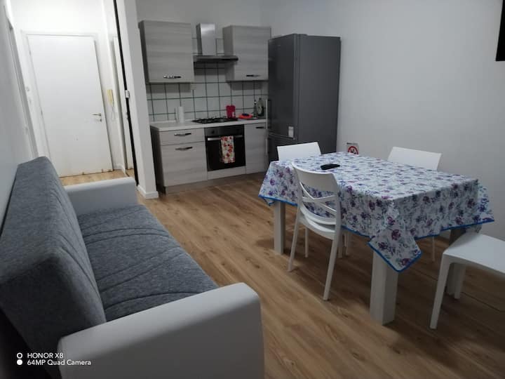 Appartamento Zona Centrale Con Giardino E Parking - Santa Marinella
