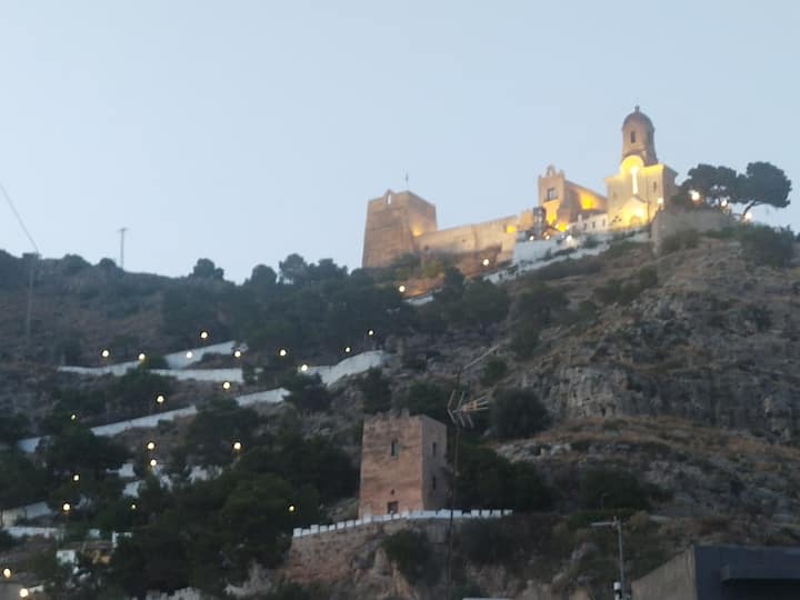 Casa Señorial: Vistas Al Castillo, Terraza Y A/c - Cullera