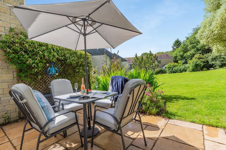 2 Bed In Goldenbank (Oc-t42750) - Falmouth