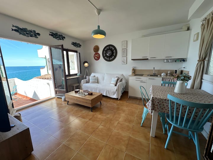 Exclusive & Privateapartment Floating On The Sea ​ - Sitges