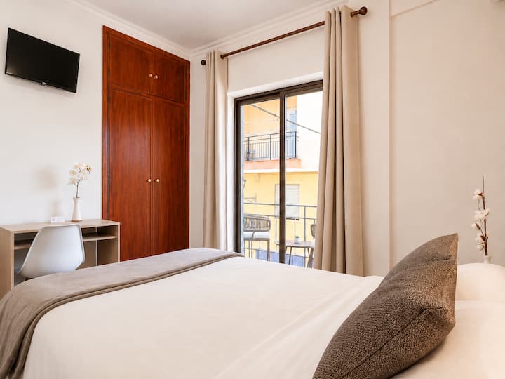 Budget Twin Room - Almuñécar