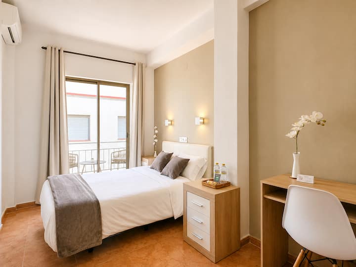 Budget Twin Room - Almuñécar