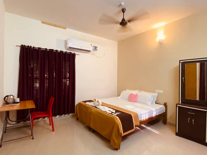 Pebbles Private Ac Villa In Varkala Cliff - Varkala