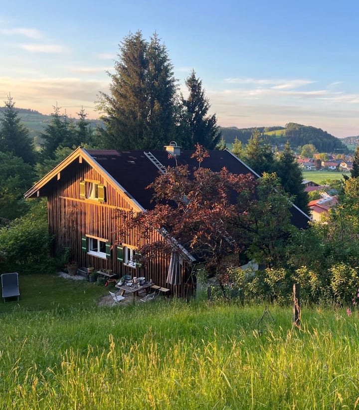 Charmantes Romantisches Forsthaus / Alm - Siegsdorf