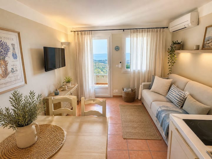 Le Balcon Bleu • Vue & Piscine - Sainte-Maxime