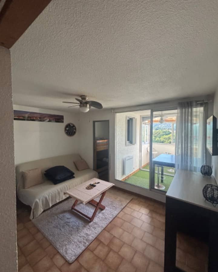 Studio Pour 4 Personne Avec Parking - Agde
