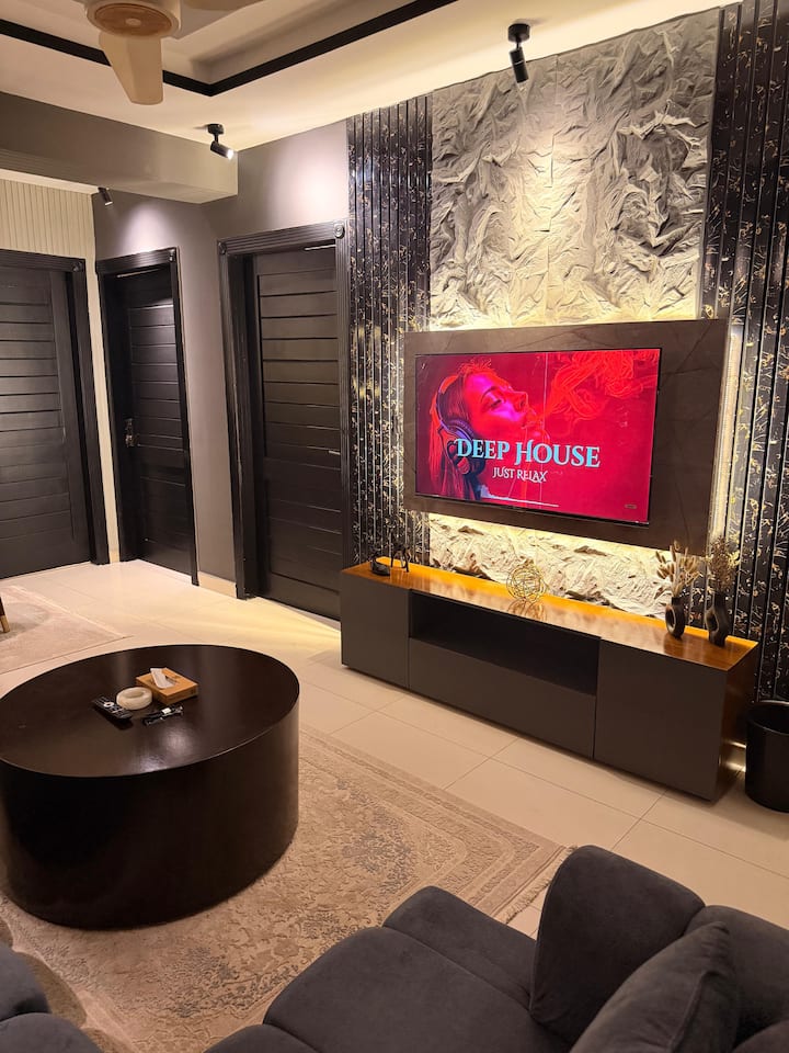 Beaumonts 2bhk | Netflix | Self Checkin | E-11 - 巴基斯坦