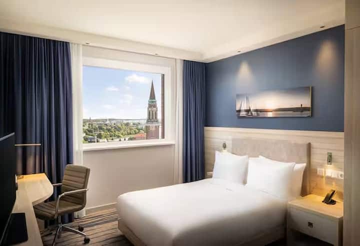 Queen Room With City View - Kiel