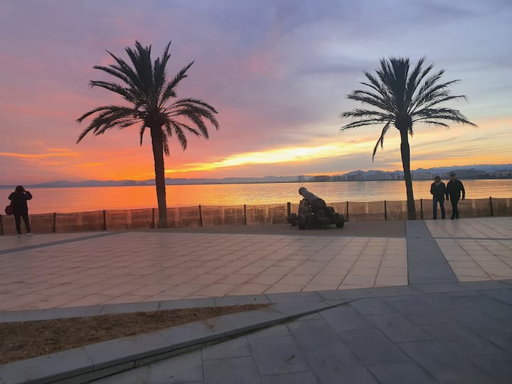 Studio Vue Degagée 5mn A Pied De La Superbe Plage - El Port de la Selva
