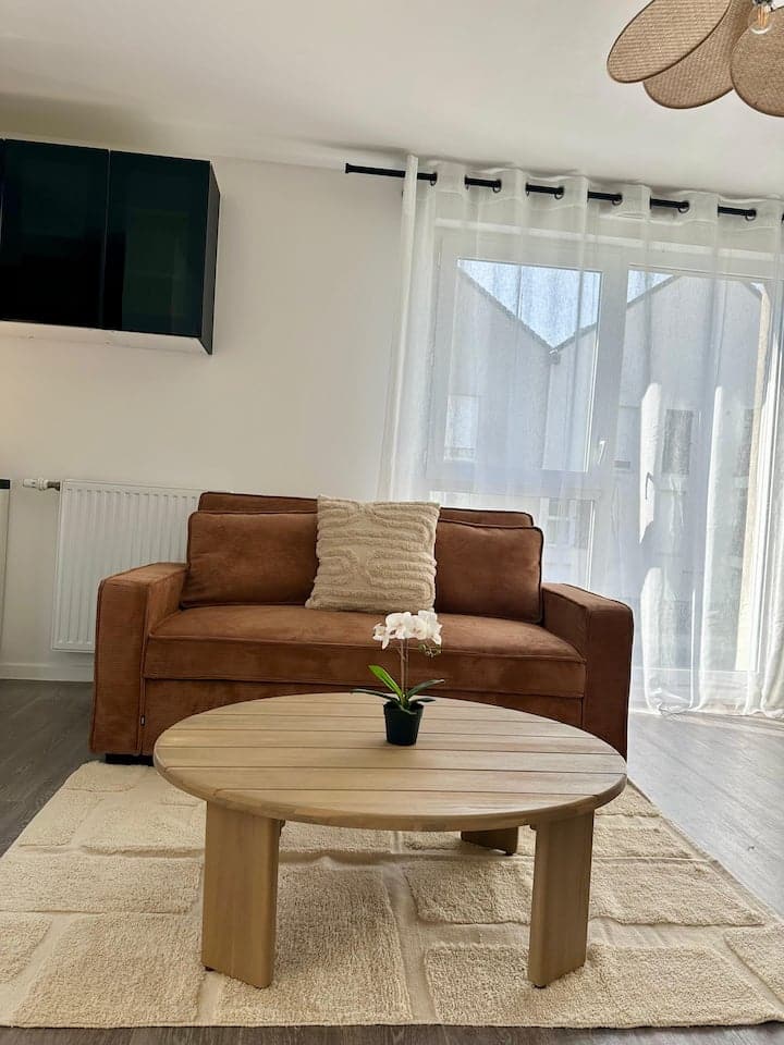 Chic & Cosy à Louvres -
Appart Et Parking - Plailly