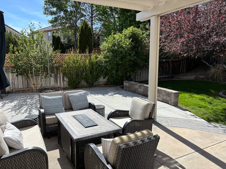 Guest Suite Private Entrance Golf Community - Sparks, NV