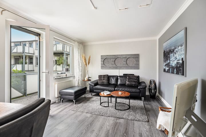 3-zimmer-wohnung Mit Balkon - Kiel