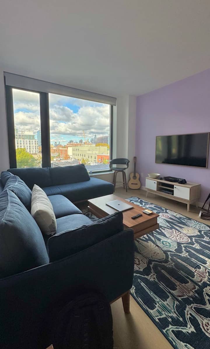 Luxury 1 Bed Apartment With Rooftop Pool, Views - Brooklyn, NY