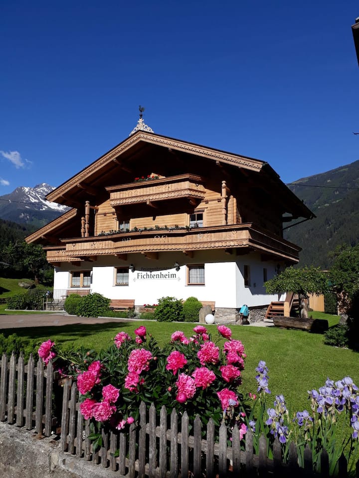 Typ 1 Neu Errichtete Luxuswohnung Für 2-4 Personen - Mayrhofen