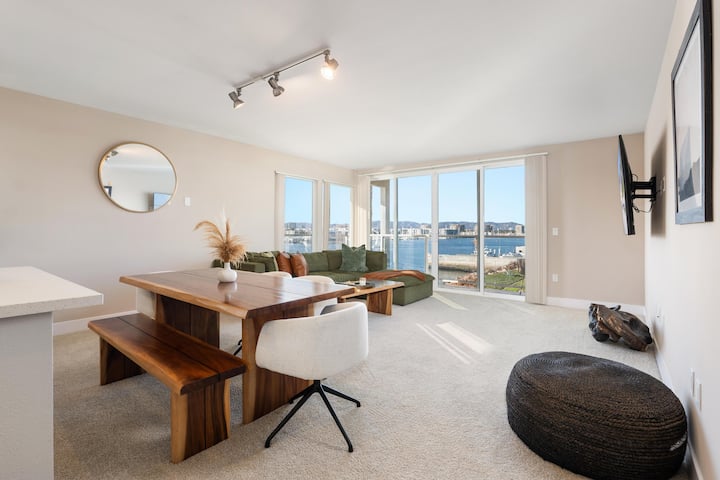 Waterfront Resort-style Stay | Pool, Gym & Parking - Manhattan Beach, CA