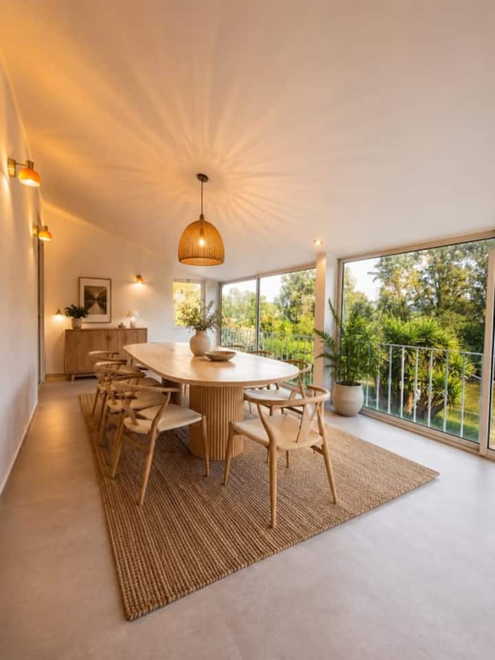 Villa De Luxe 5 Chambres – Rivière, Mer & Ponton - Saint-Laurent-du-Var