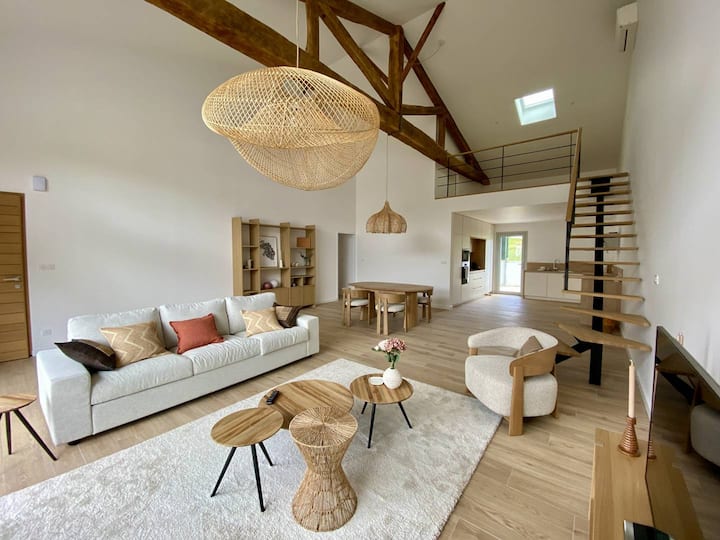 Logement Mitoyen Au Centre-ville - 4 Pers. - Itxassou