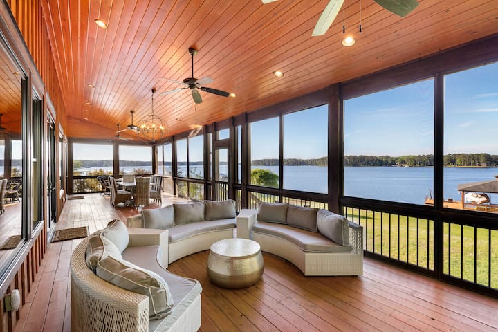 Stunning Big Water Views - Pet-friendly, Game Room - Milledgeville, GA