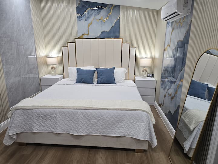 The Gardens Villa 1 Near Hard Rock Stadium - Miami Lakes, FL