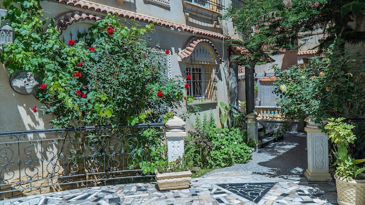 Grande Villa Orientale Avec Jardin – Proche Mer - Algeria