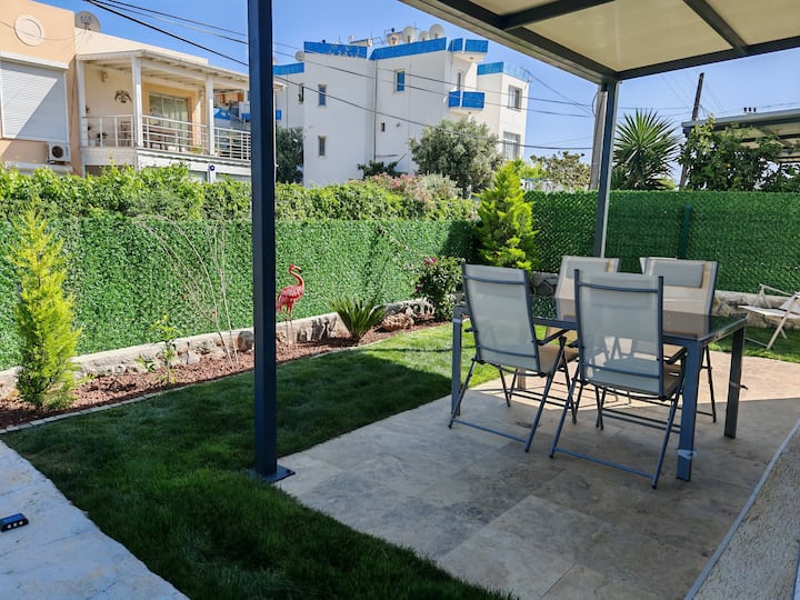 Bodrum Akyarlar'da Iki Sahil Arasında Yeni Villa - Akyarlar