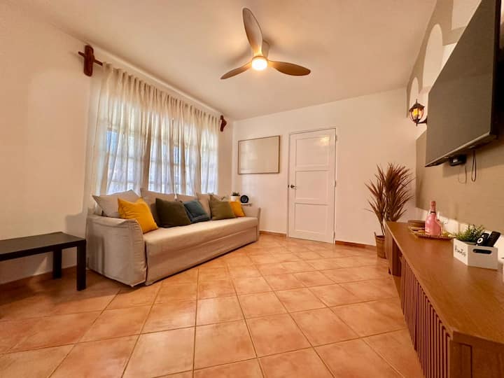Private 4br Villa | Jacuzzi, Pool & Beach Access - Punta Cana