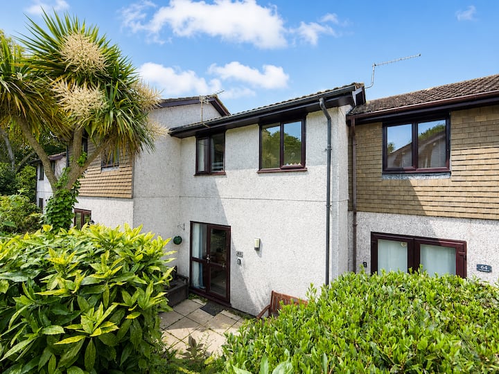 Cosy Family Escape With Pool & Ev Charging - Hayle