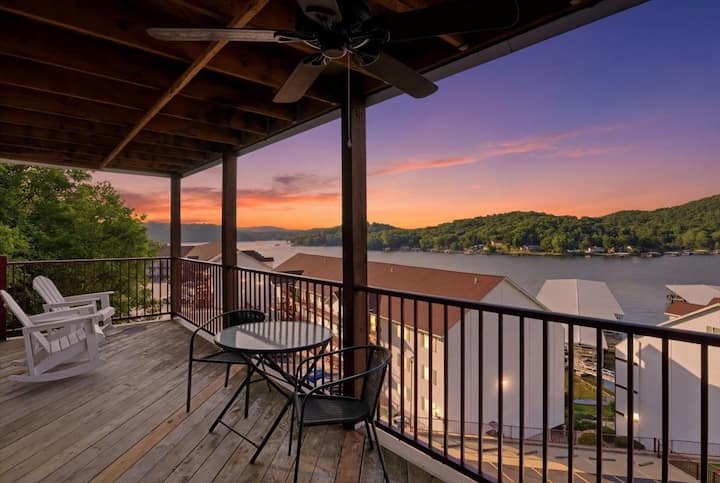 Lakefront On Big Niangua, 2 Pools + 10x24 Slip - Camdenton, MO